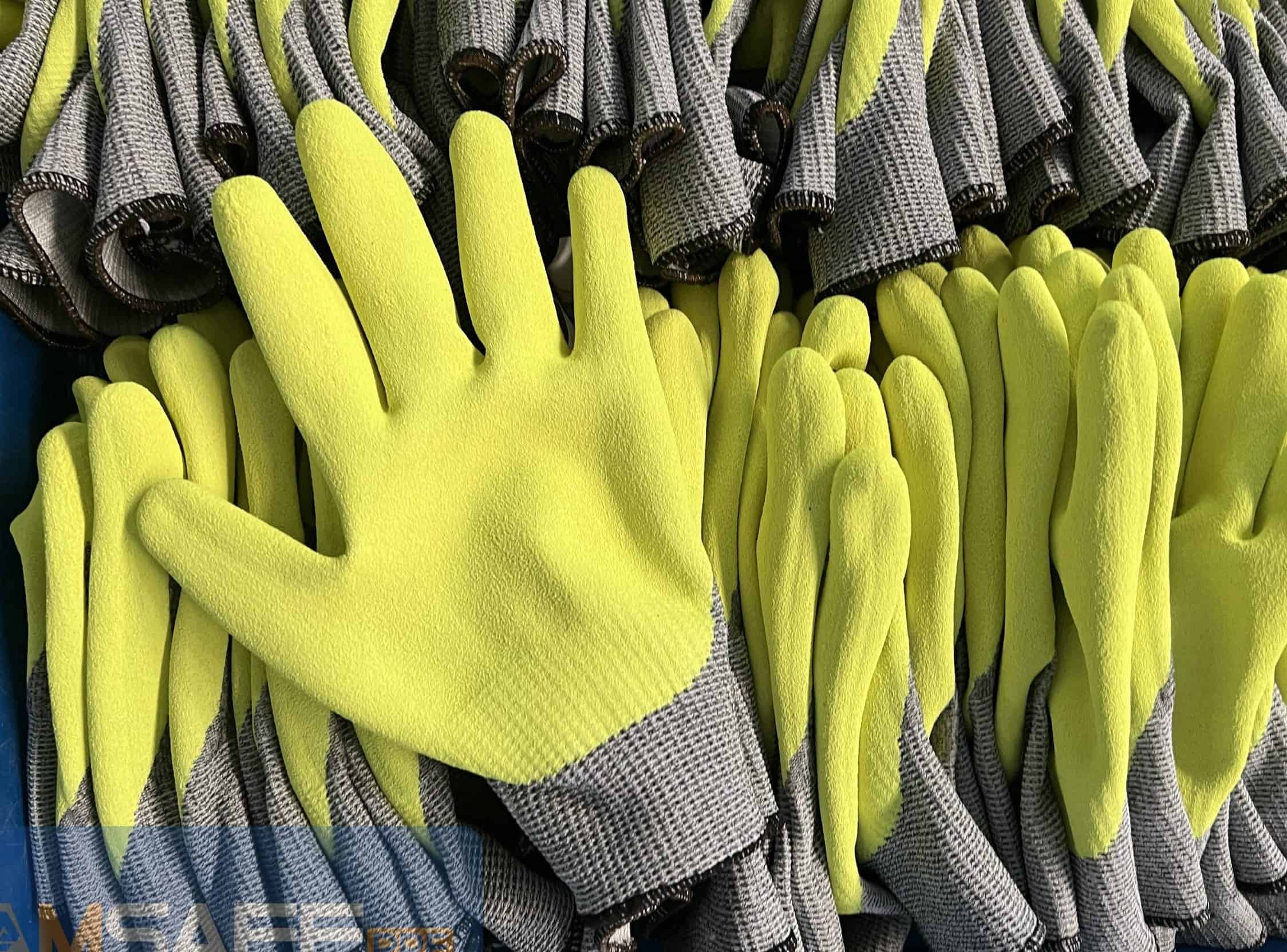 Exploring The Different Levels of Cut-Resistant Gloves